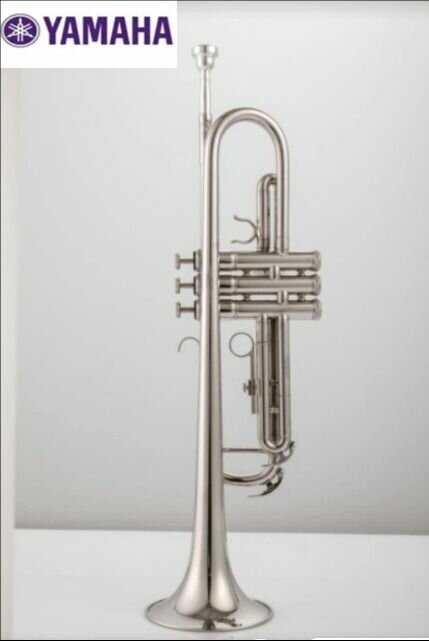 Yamaha YTR-2335S играет на трубе Trumpet Bb латунь