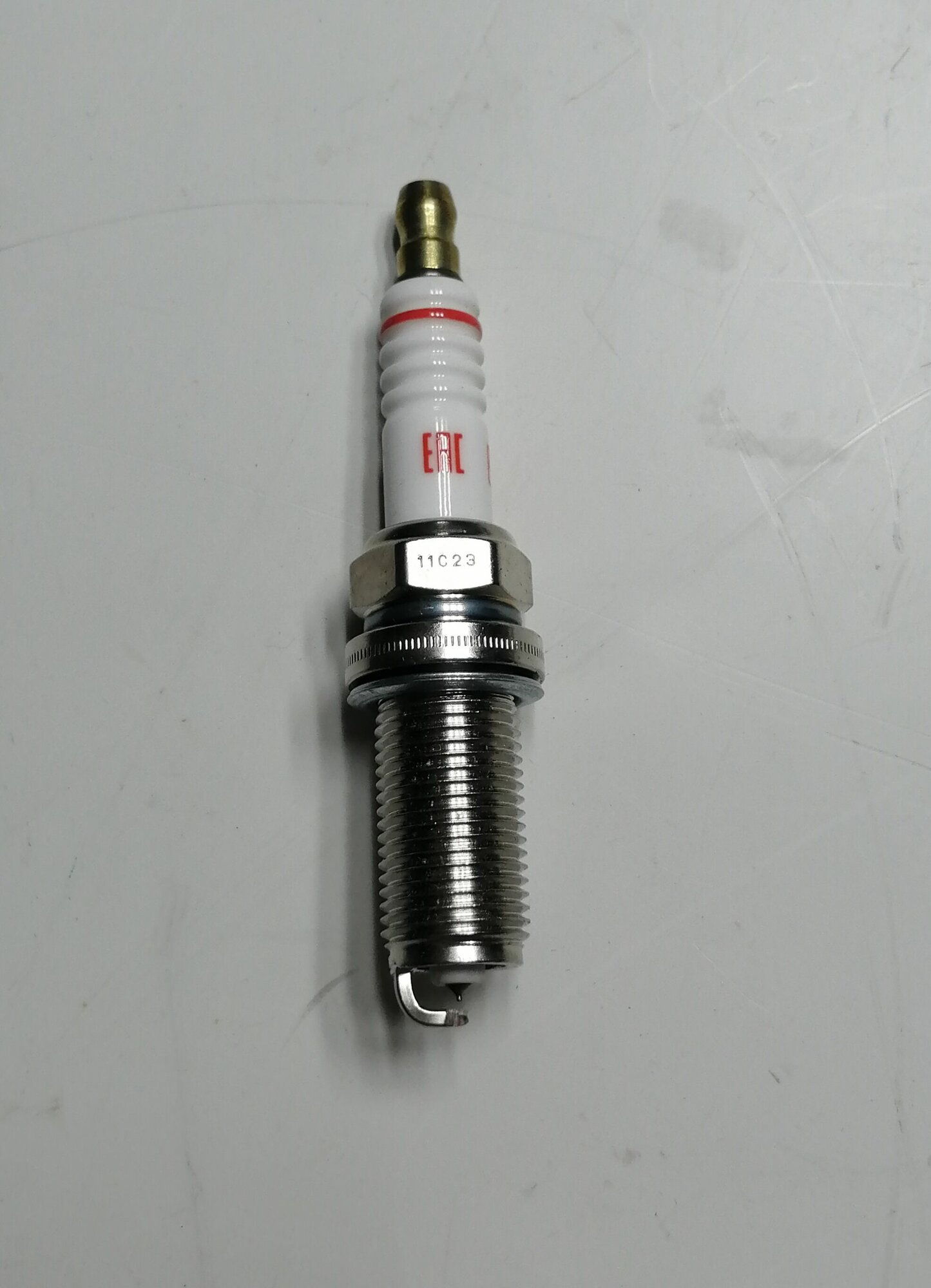 Свеча зажигания FINWHALE JAC J7 [1.5 16V 6MT лифтбэк Turbo] FSI109