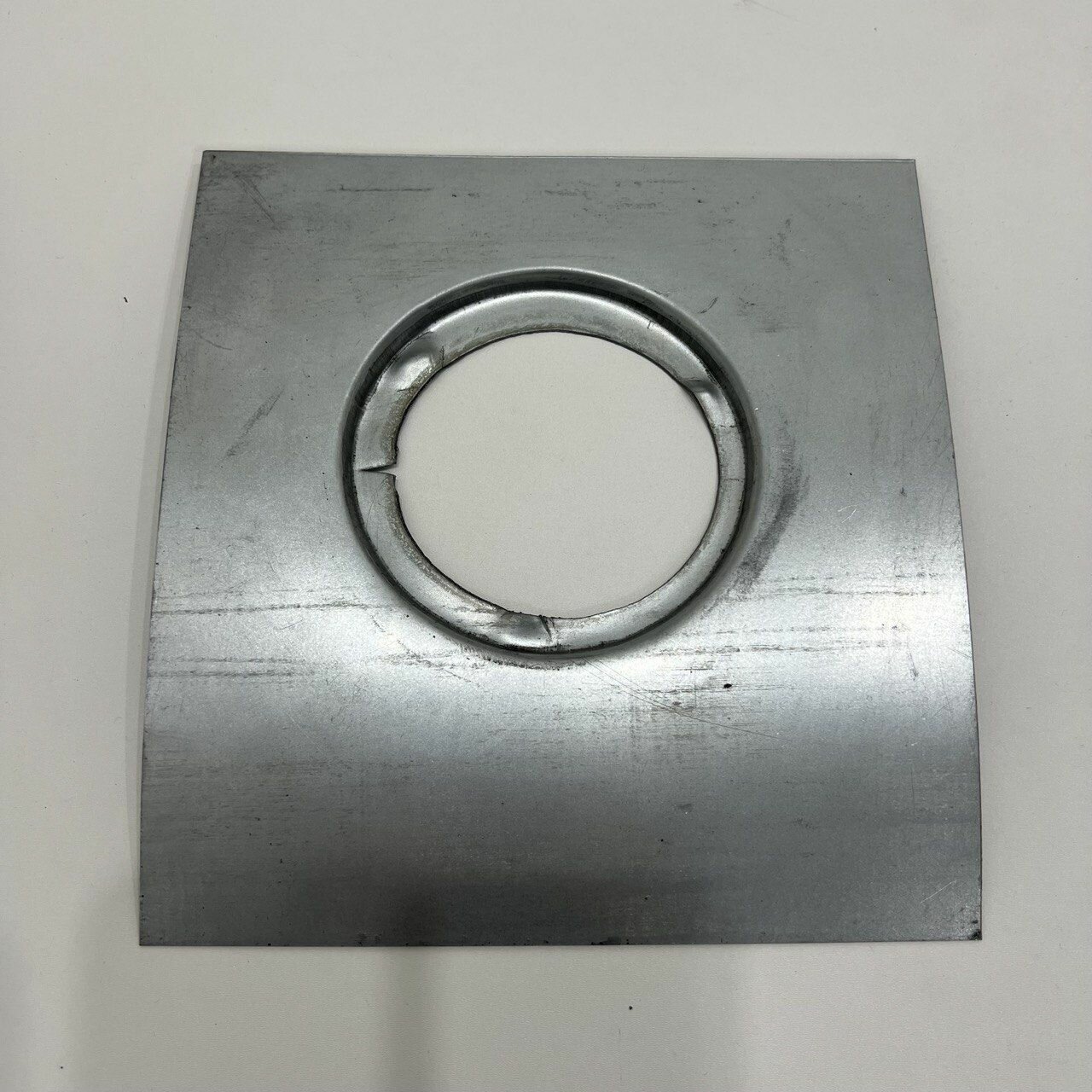 Лючок бензобака Peugeot 206 (1998-2012), для автомобиля Пежо 206, Рем часть бензобака