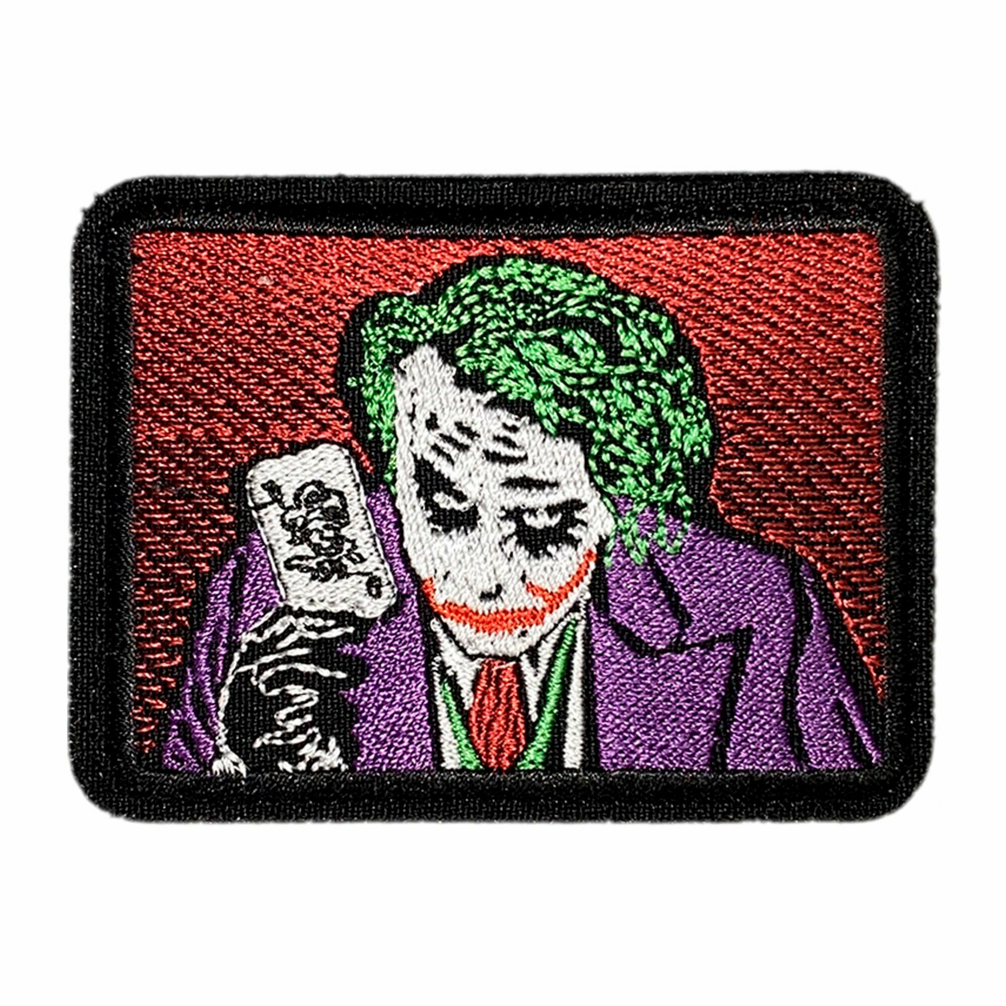 Нашивка, шеврон, патч (patch) на липучке Джокер с картой, размер 7,8*5,8 см