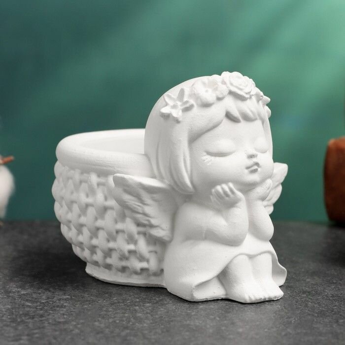 Подсвечник Хорошие сувениры "Ангел с корзинкой", гипс, 9х6,5х7 см