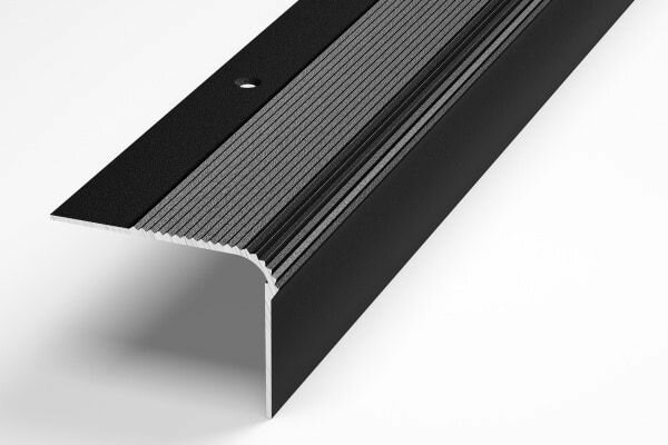 Порог порожек угловой напольный алюминиевый 54х42 мм, длина 0,9м, черный