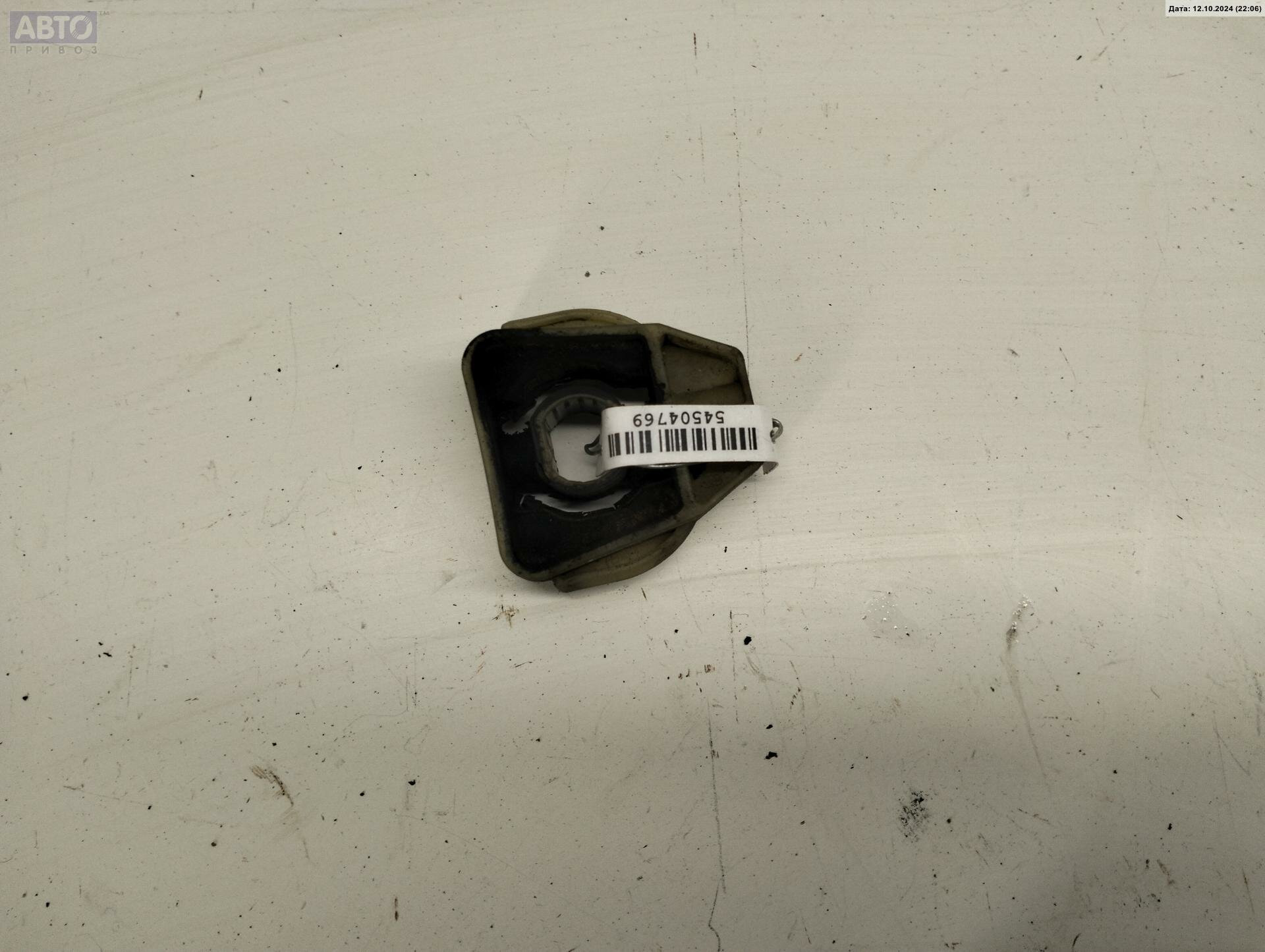 Кронштейн радиатора Volkswagen Golf-4