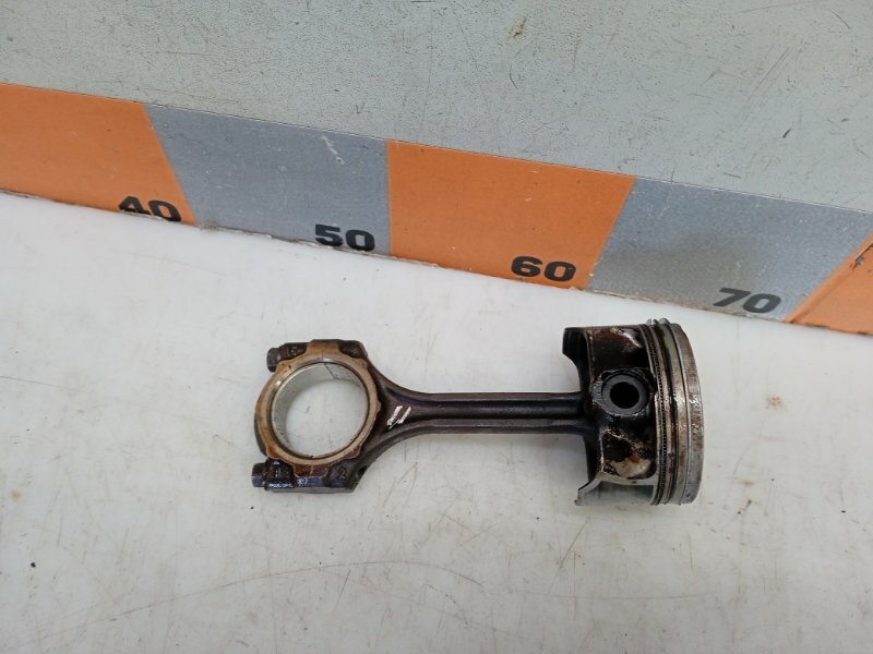 Б/У 1.5 B15D2, Шевроле Кобальт Поршень с шатуном Chevrolet Cobalt 2013 T250 297860 GENERAL MOTORS арт. 25190026