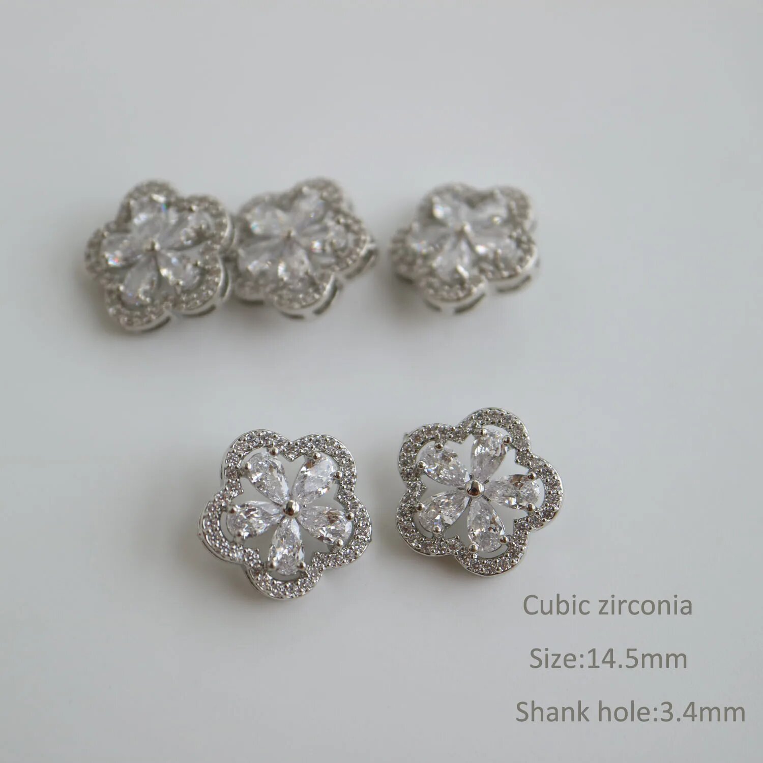 Пуговица с кристаллом Cubic Zirconia 14.5mm