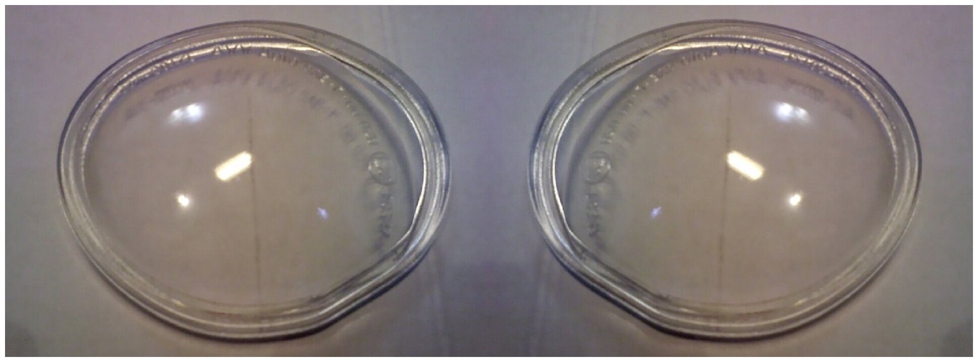 Комплект стекол противотуманной фары VW Passat B5+, 2шт Левое и Правое.