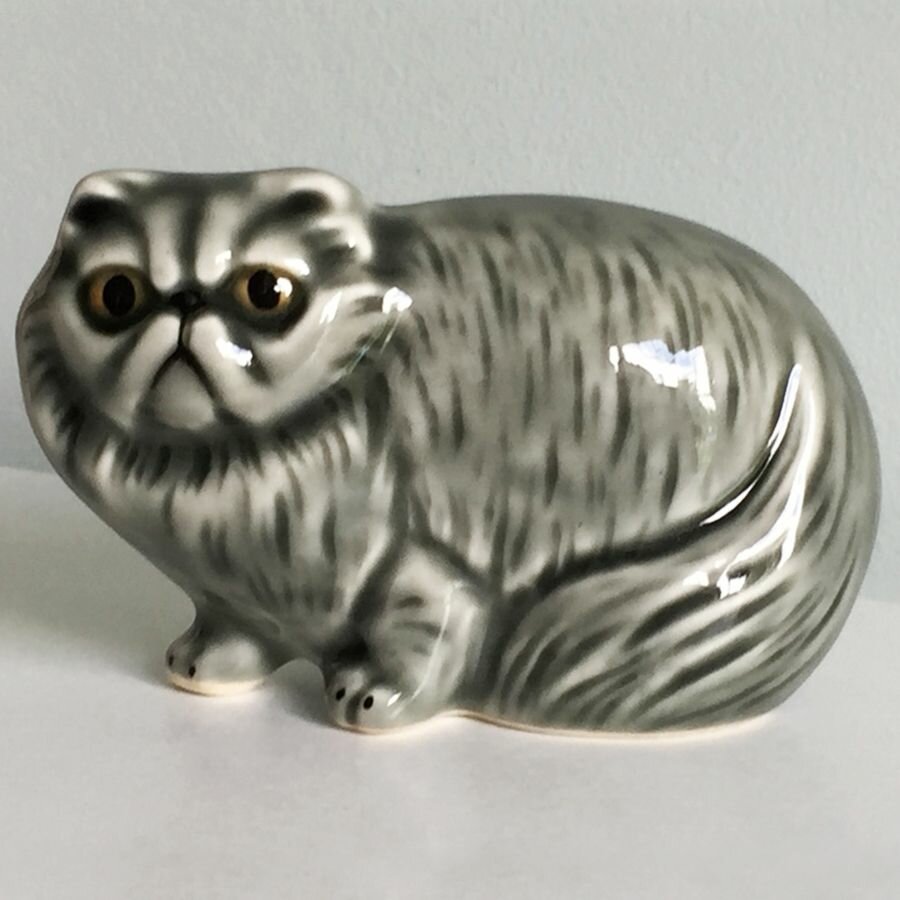 Фаянсовая скульптура Перс серый mini