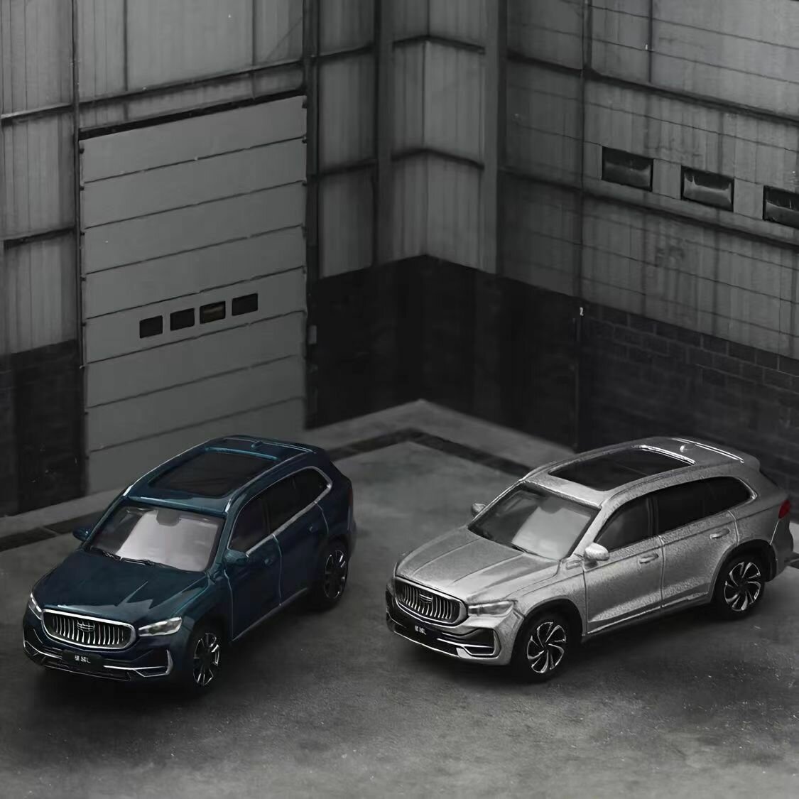 Модель автомобиля Geely Singyue 1:64 — фото 1