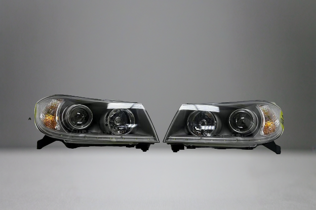 Фары комплект правая и левая для Лифан Солано Lifan Solano 1 (2008-2016) электро корректор