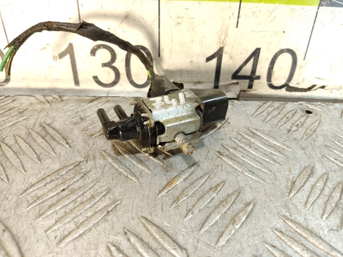 Клапан электромагнитный FORD Focus 2 2005-2008 4M5G9A500