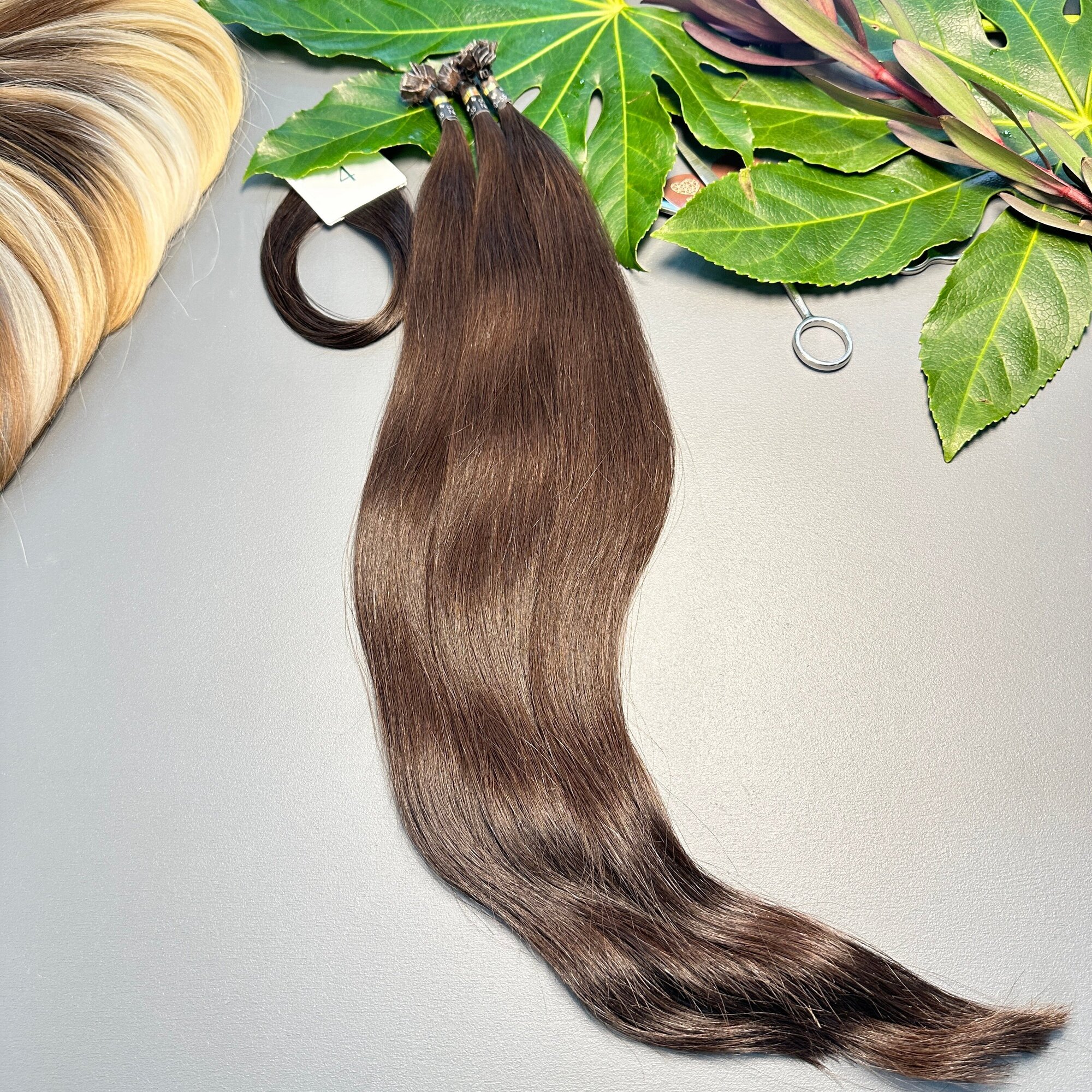 Волосы Belli Capelli славянские люкс на классической капсуле 50-55 см №4 (25 капсул)