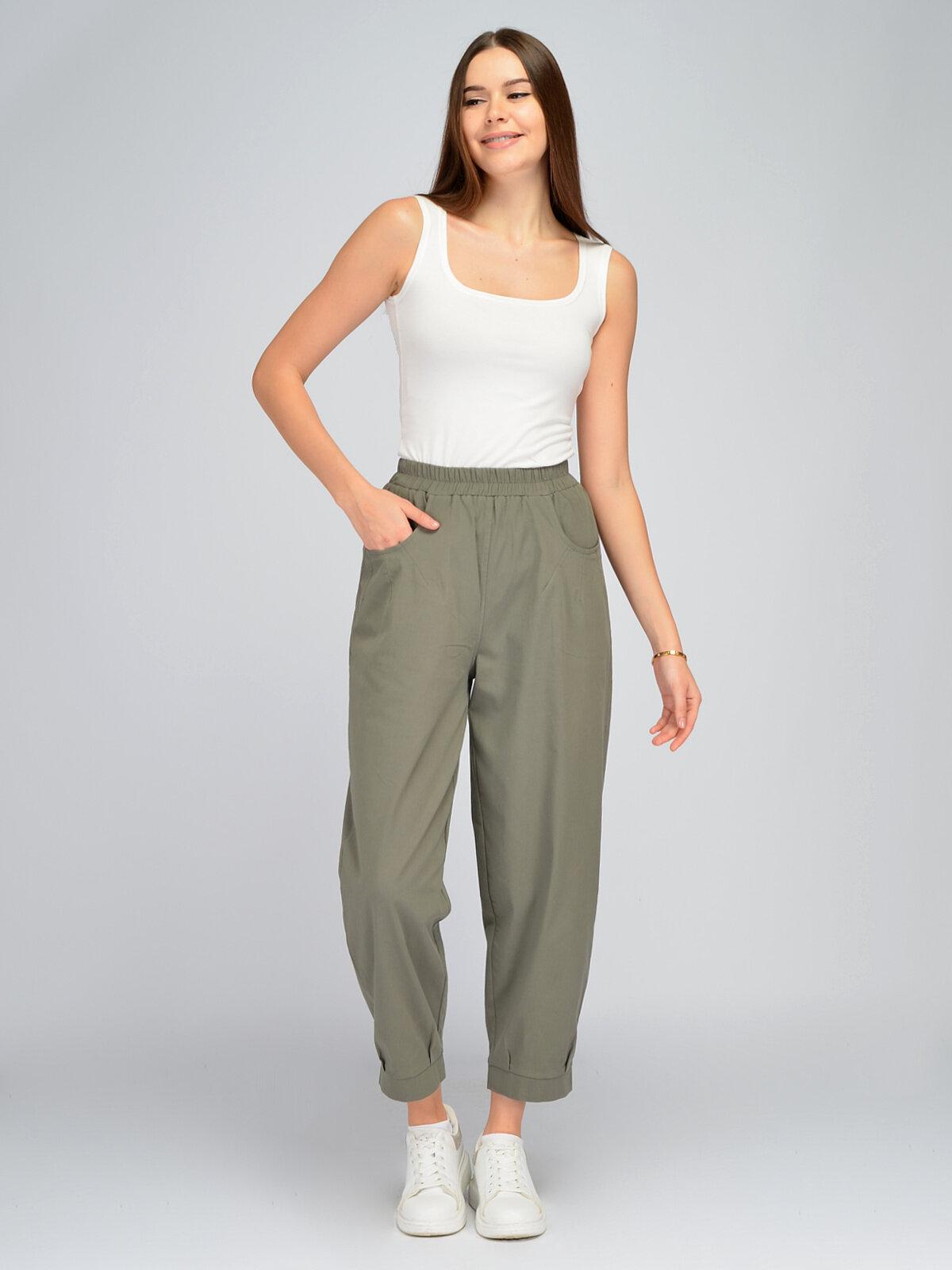 Брюки бананы