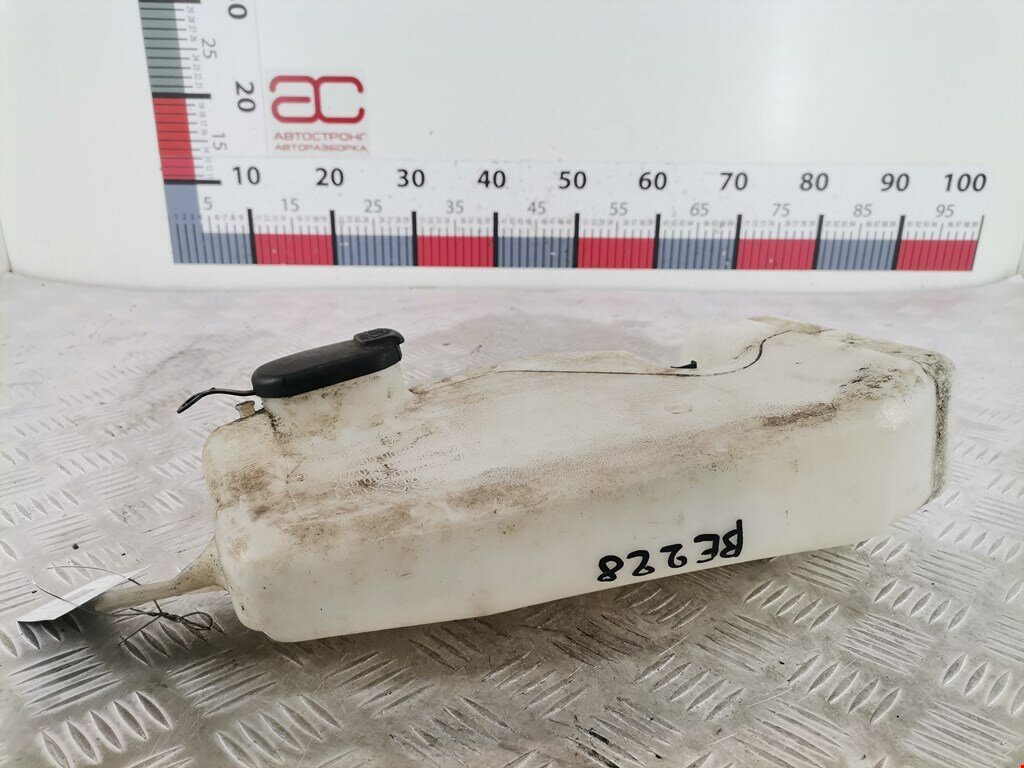 Бачок омывателя Renault Sandero 1 8200609549 арт. 1752797
