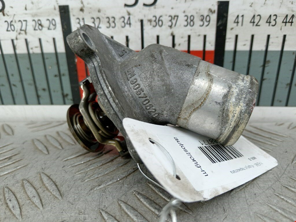 Корпус термостата Opel Corsa B 95517654 арт. 2188771