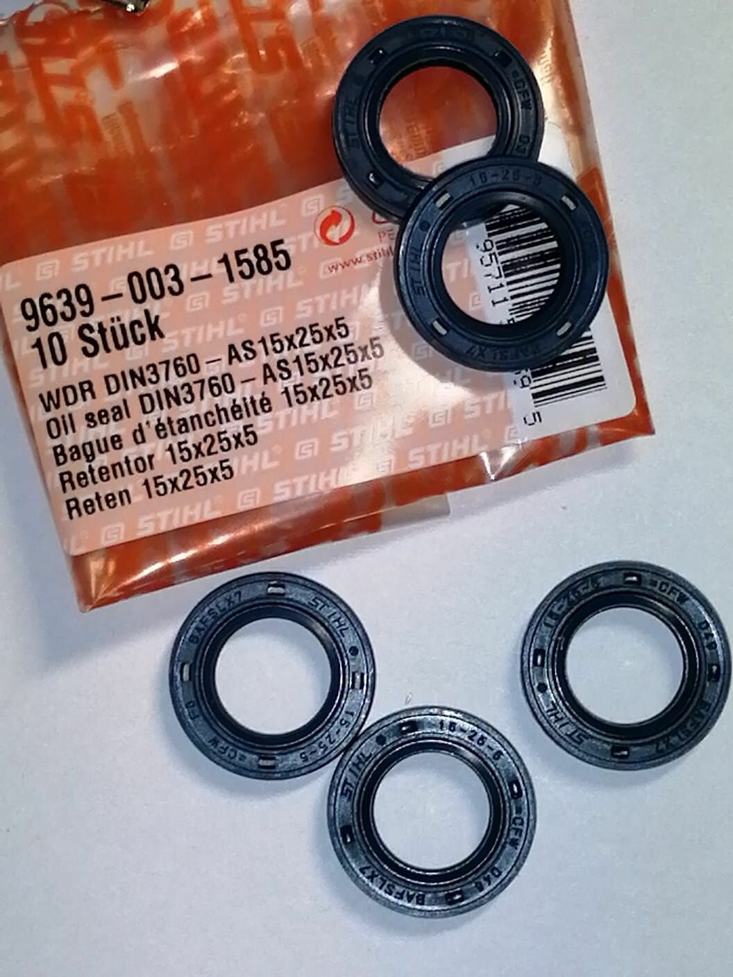 Сальник для бензопилы 2шт. STIHL MS 180-250 оригинал