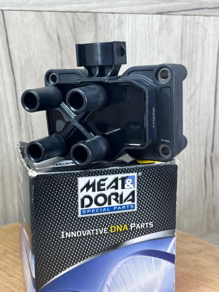 Катушка зажигания фирмы Meat&Doria на автомобили марок FORD / MAZDA арт. 10628
