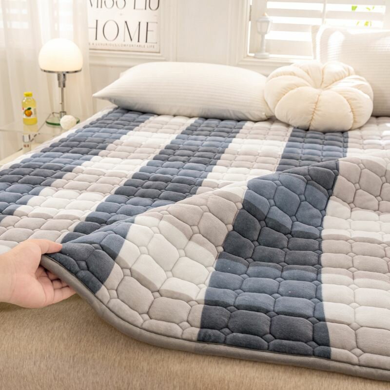 Самый продаваемый всесезонный теплый мягкий матрас-одеяло 200x230cm -kpa