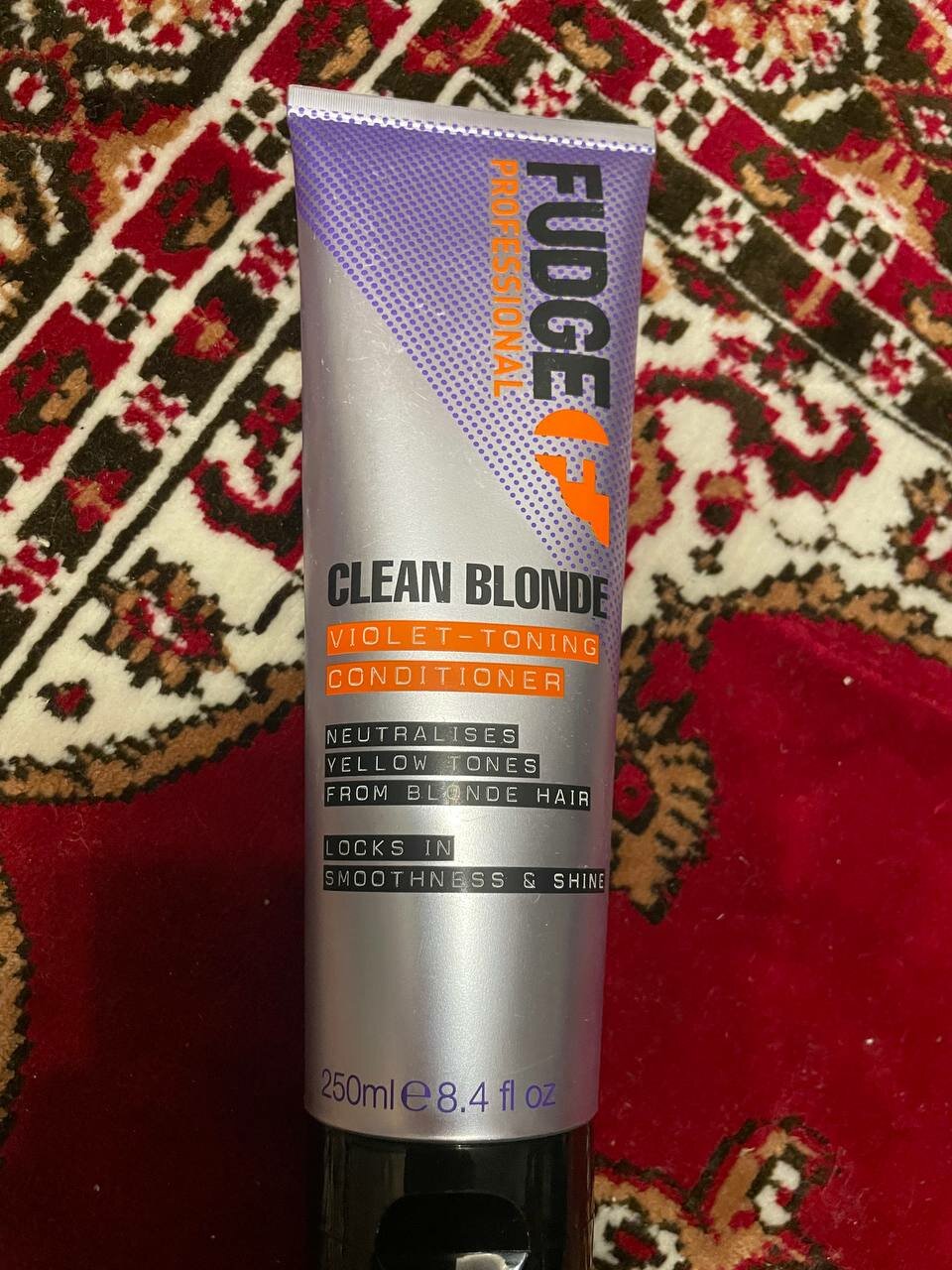 Тонизирующий кондиционер Fudge Clean Blonde Violet 250 мл