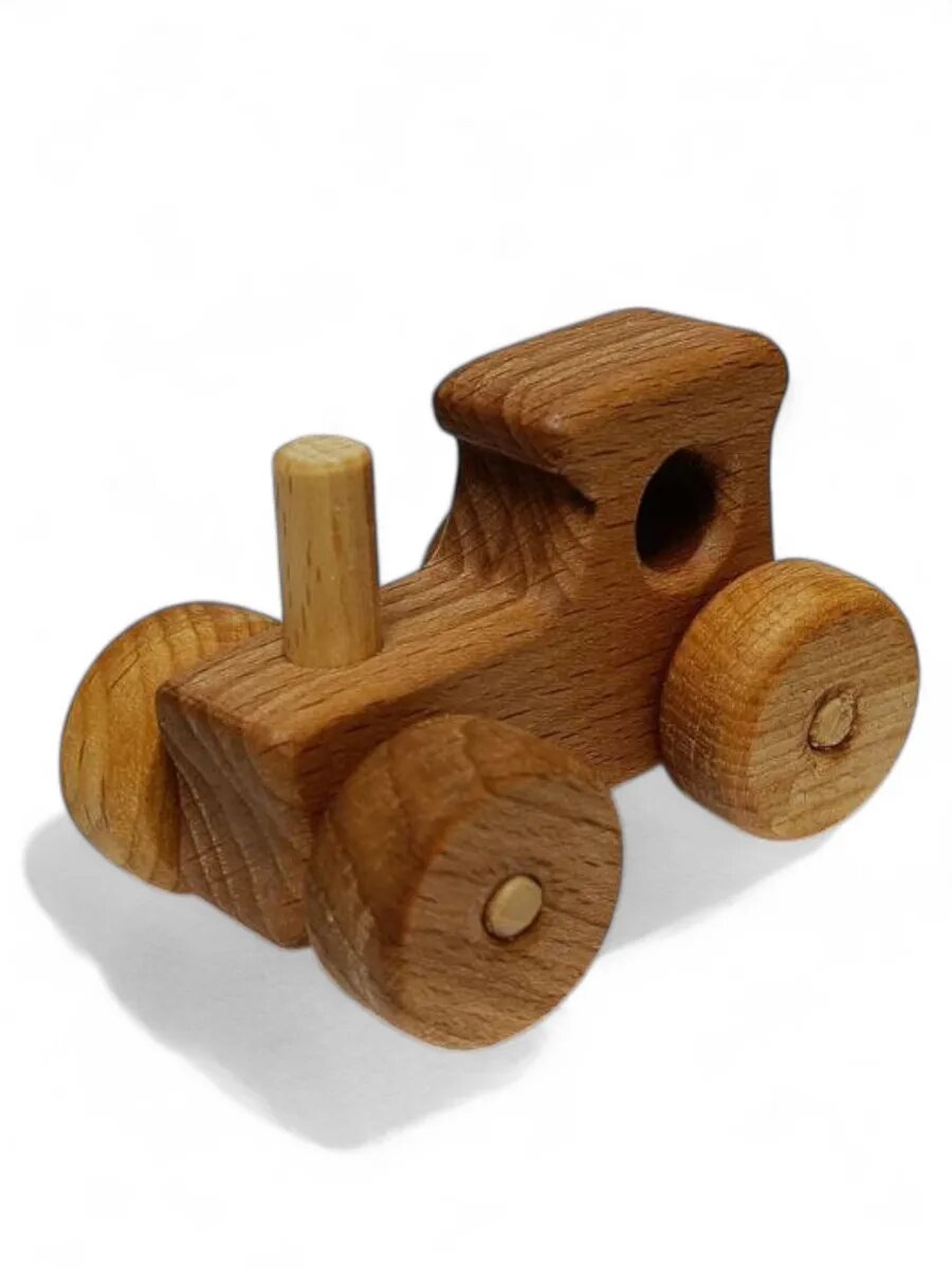 Деревянная игрушка трактор