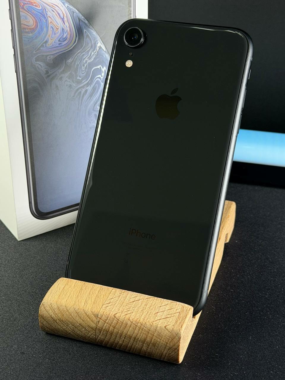 Смартфон Apple iPhone Xr, 64gb, Black, RU, nano SIM + eSIM