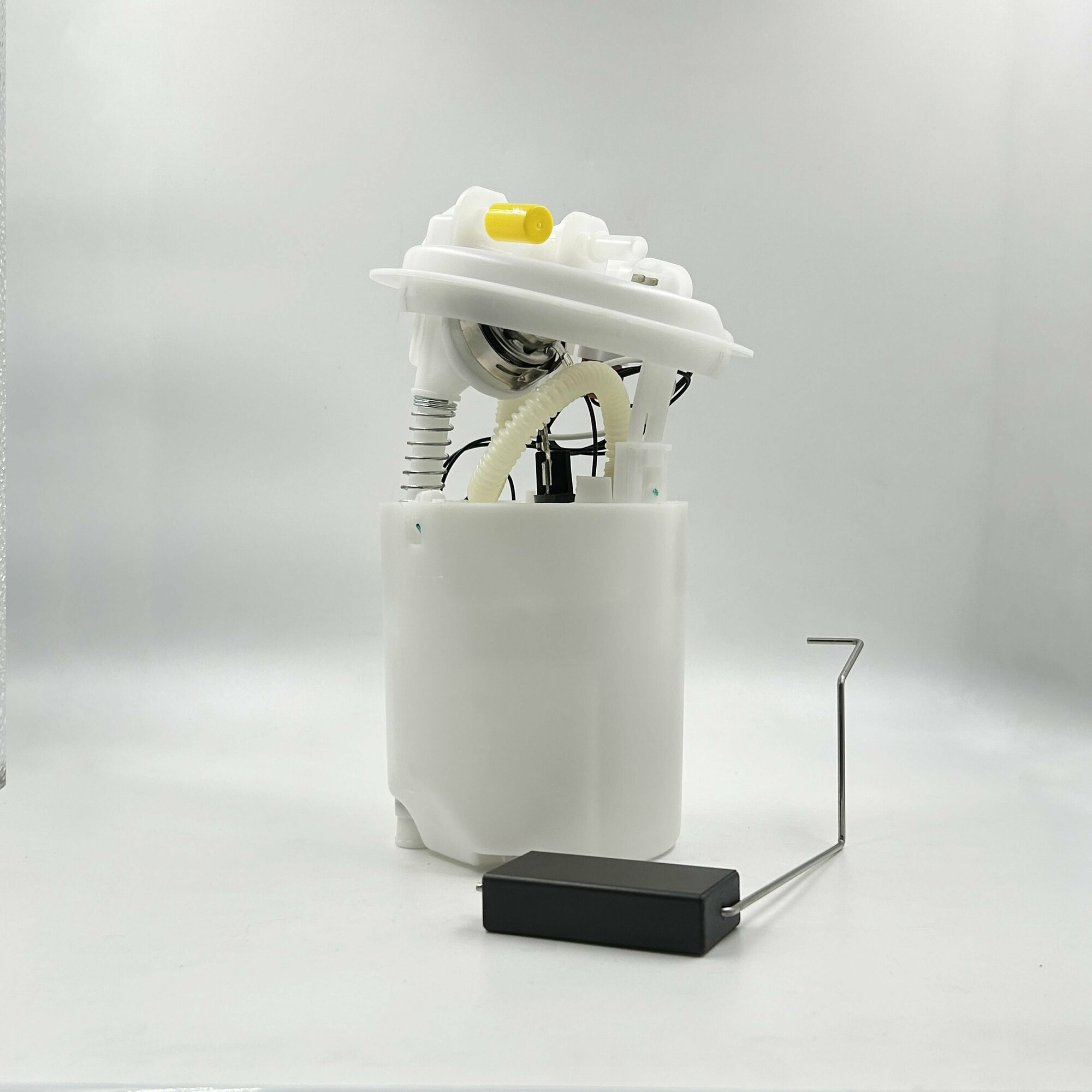 Топливный насос погружной, модуль для а/м Renault Logan - CARTRONIC арт. CRTR0101592