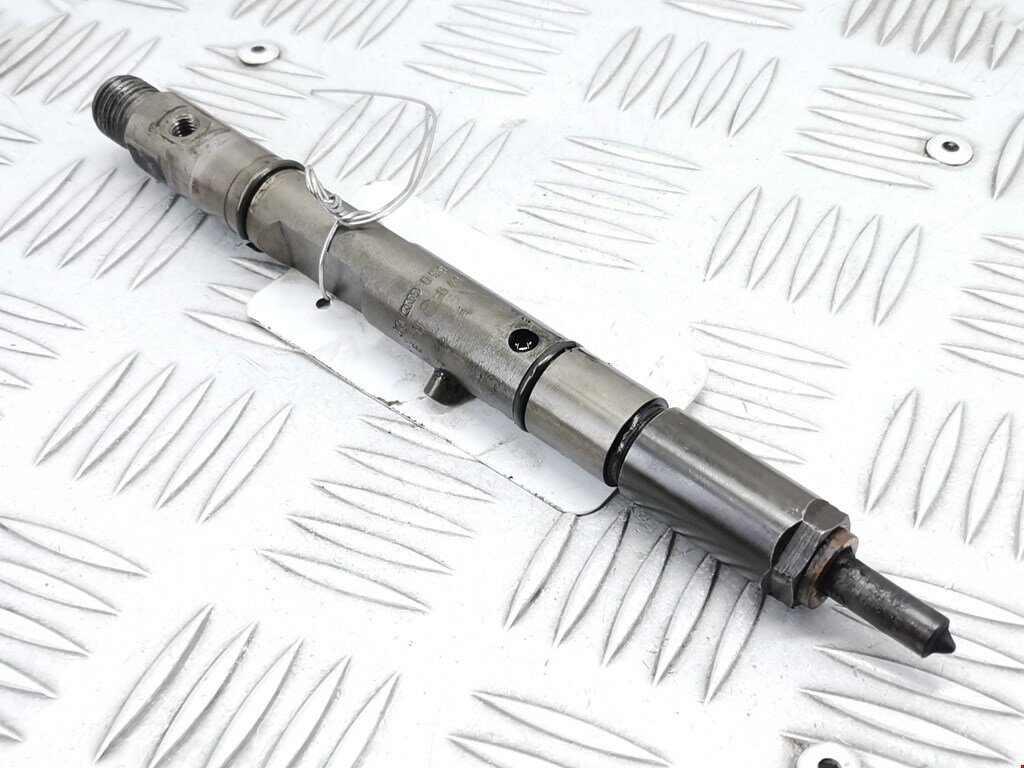 Форсунка дизельная механическая Volkswagen Passat 5 GP 059130201B арт. 1900584