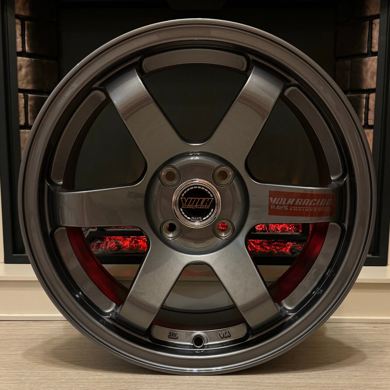 Литые диски Rays Volk Racing TE37 15*7j 4*100 — купить в интернет-магазине RoniCroker на Яндекс ...