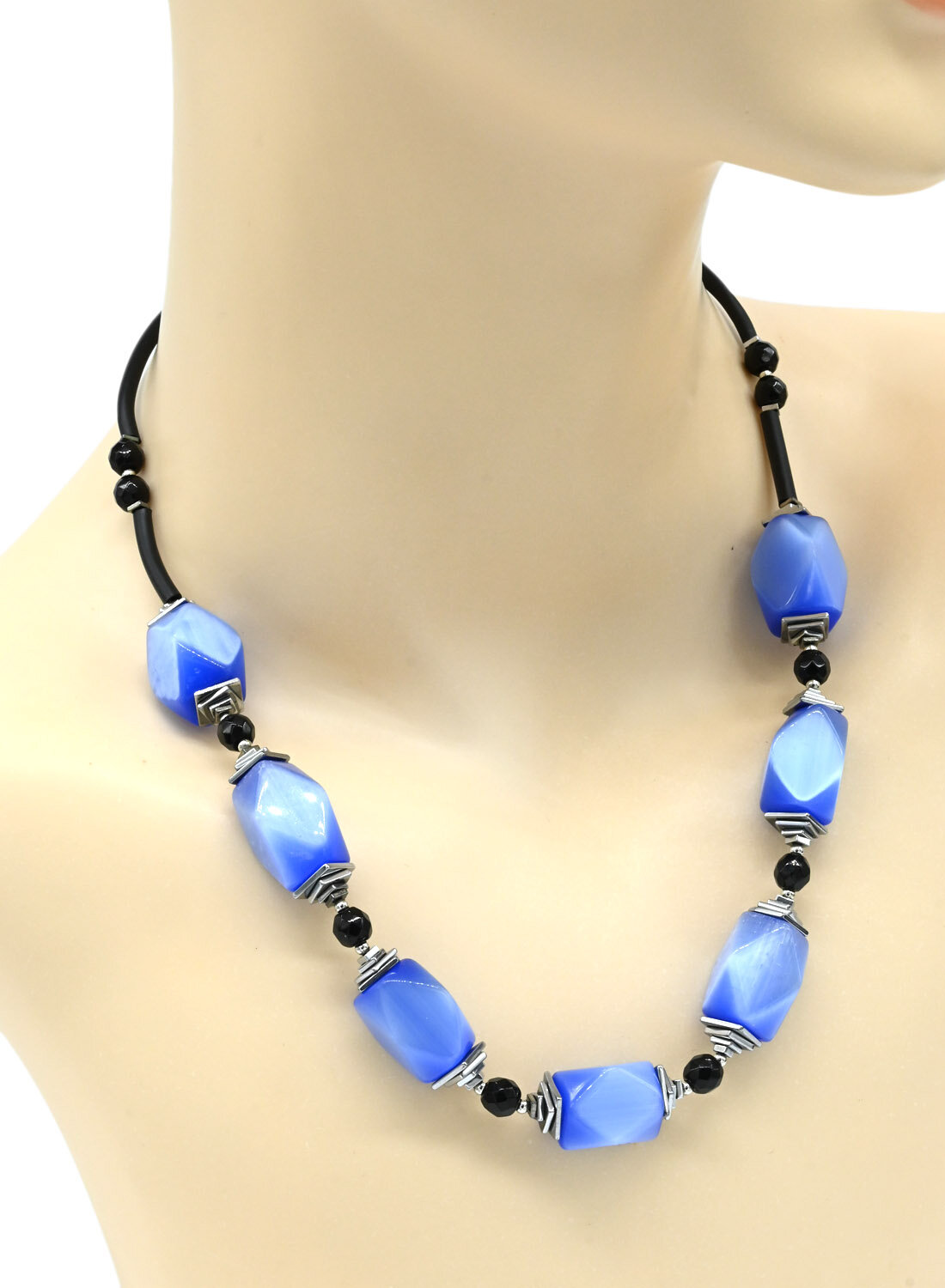 Колье, кошачий глаз