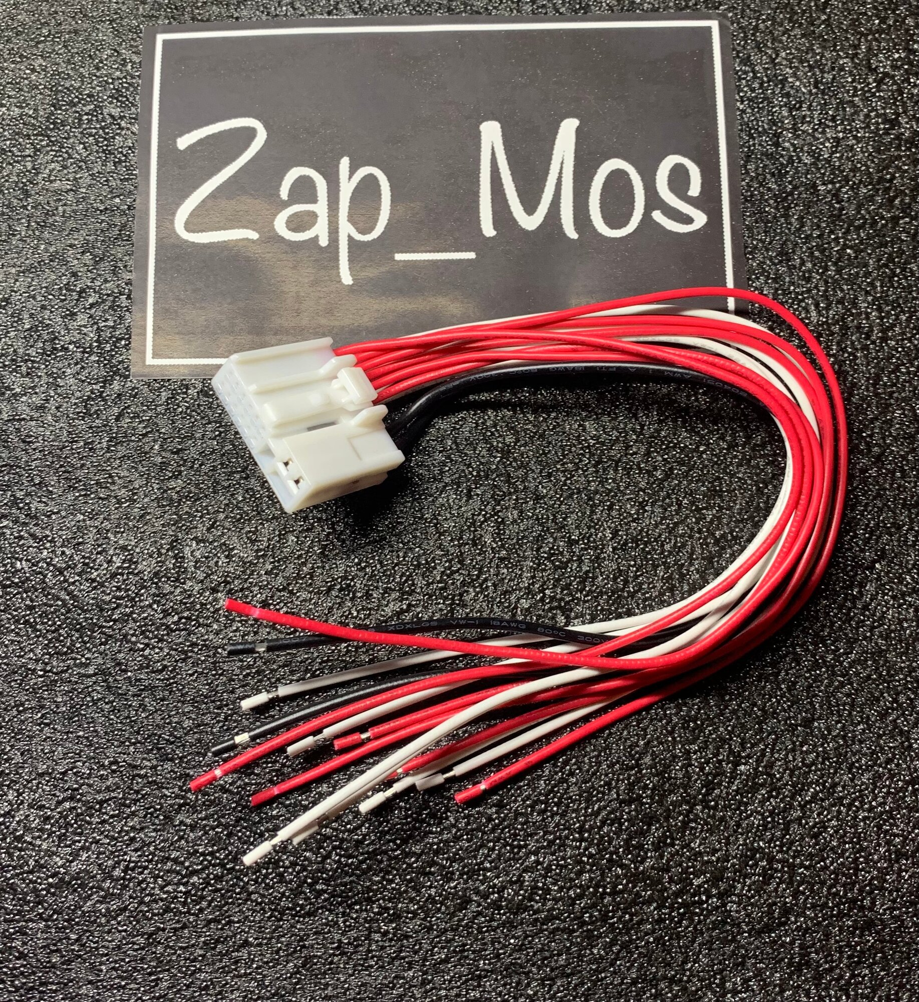 Фишка разъем шлейфа обогрев круиз мультимедиа руля Hyundai Kia дооснащение