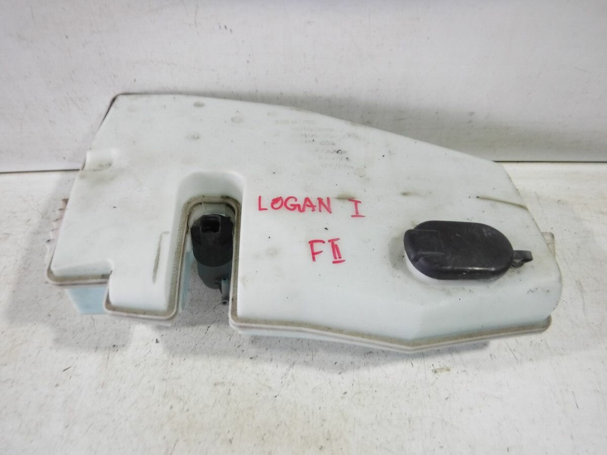 Бачок омывателя лобового стекла Renault Logan I рестайлинг (2009—2015) 8200609549