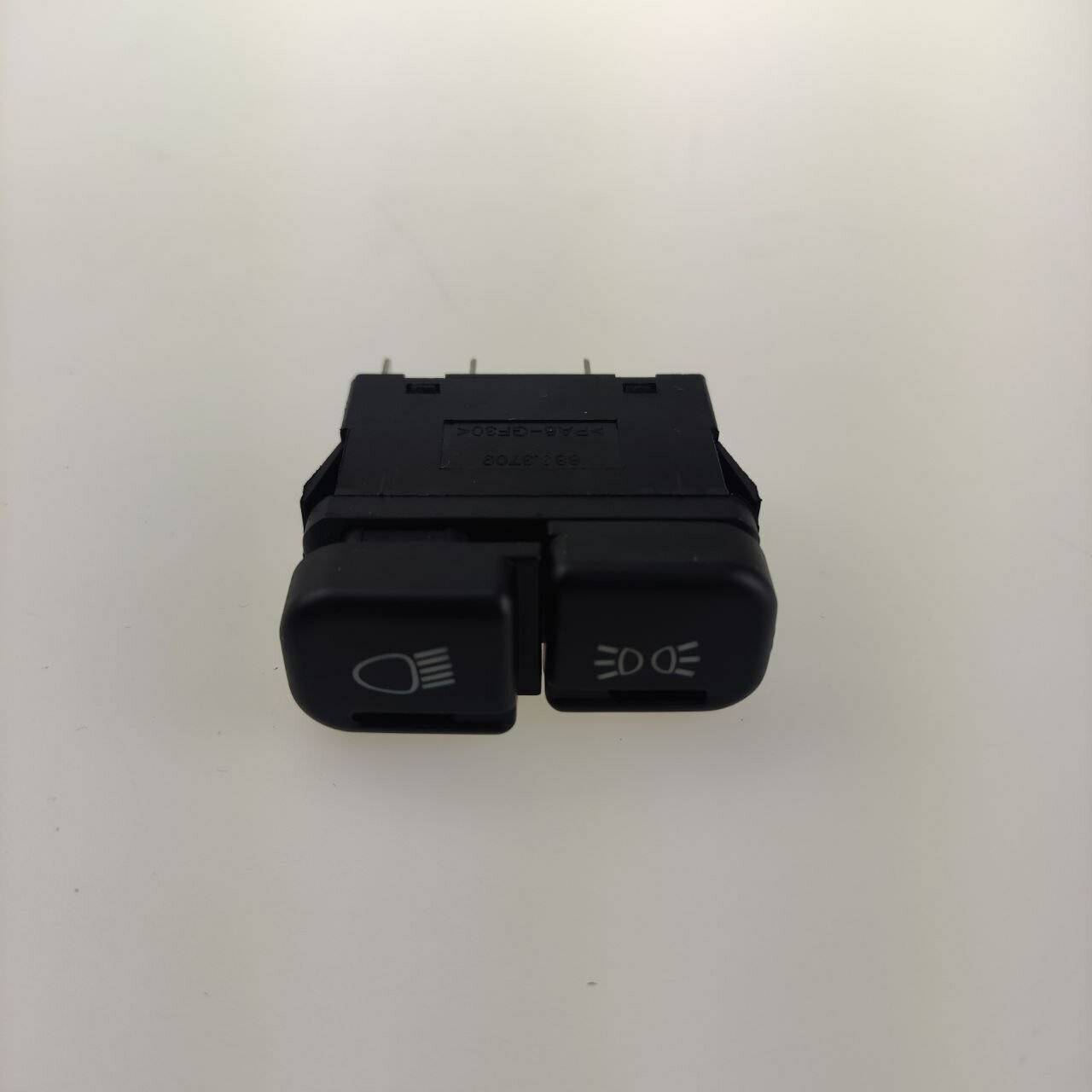 Кнопка (клавиша, переключатель) включения габаритных фонарей ВАЗ 2113-2115, 2123, Kalina, Нива Шевроле