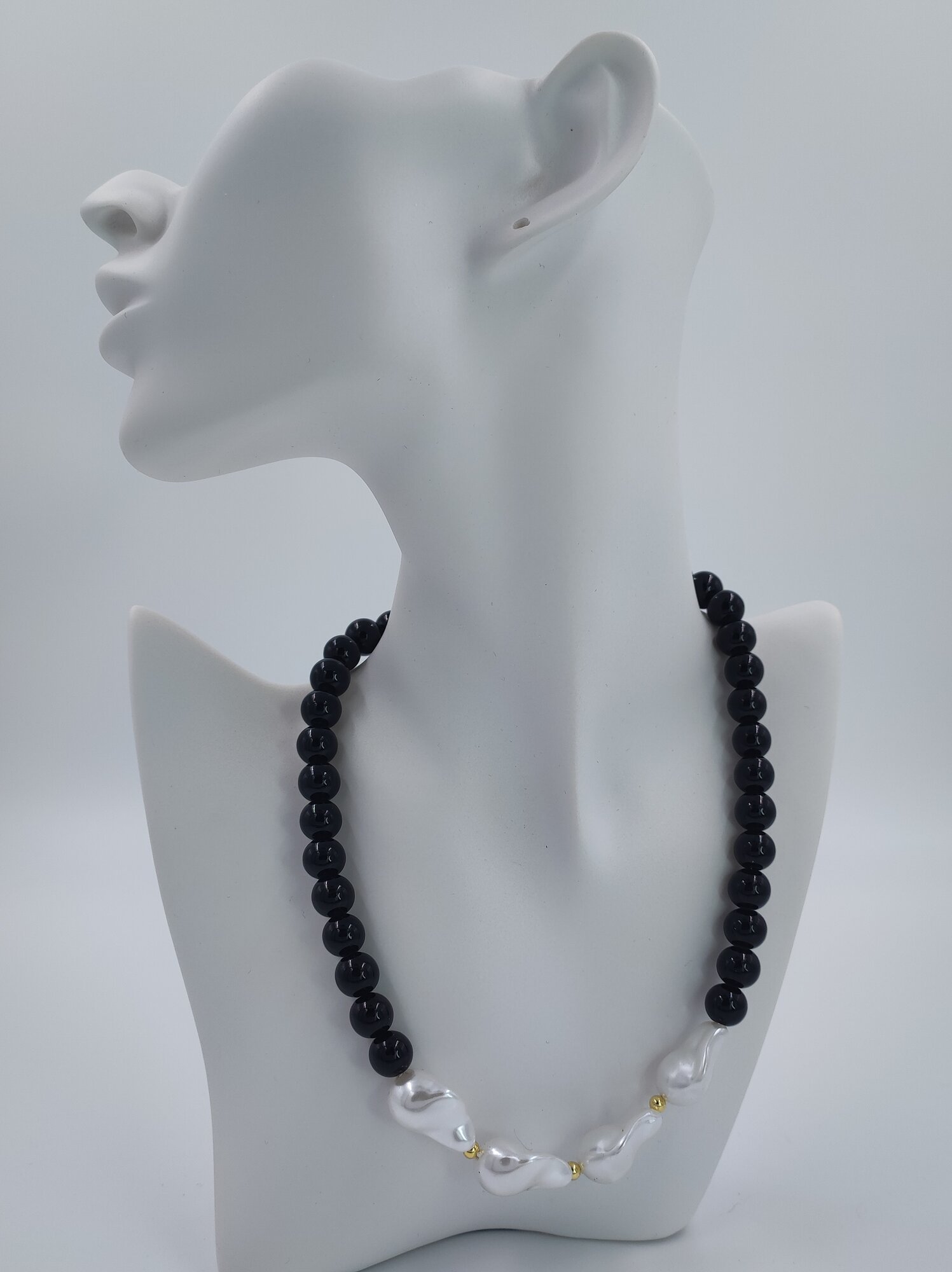 Бусы, жемчуг имитация