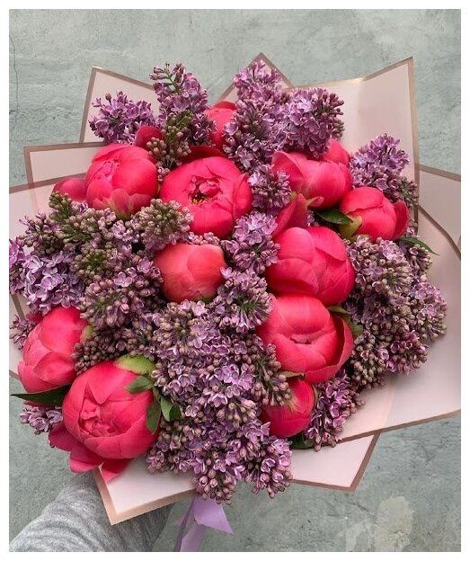 Букет Пионы, сирень, красивый букет цветов, пионов, шикарный, цветы премиум, сирени.