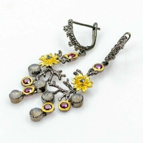 Серьги с подвесками, серебро, 925 проба, чернение, родирование, гранат, лунный камень