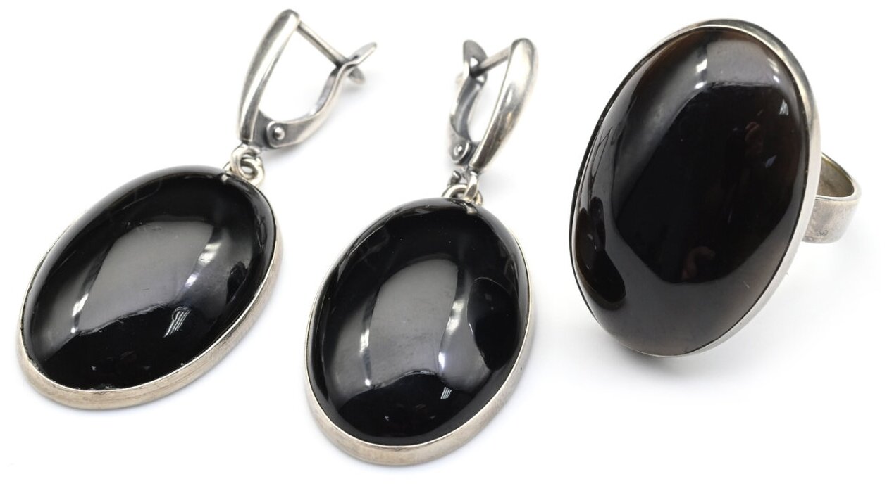 Комплект бижутерии: серьги, кольцо, морион