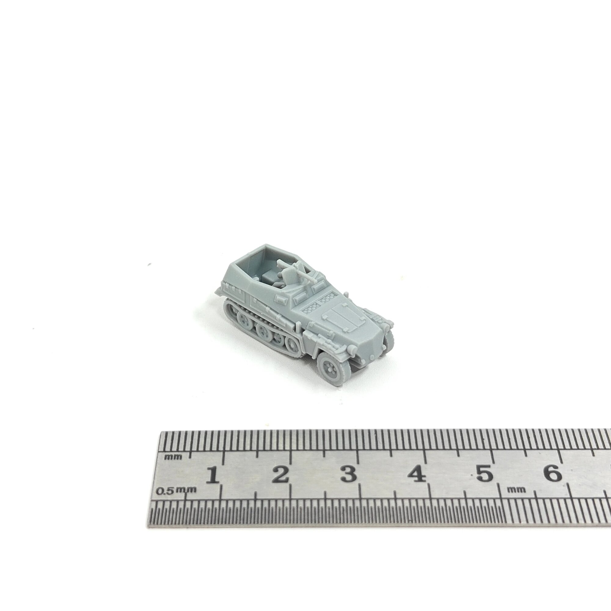 Модель Sd.Kfz. 250/1 Tusk Model 1/144