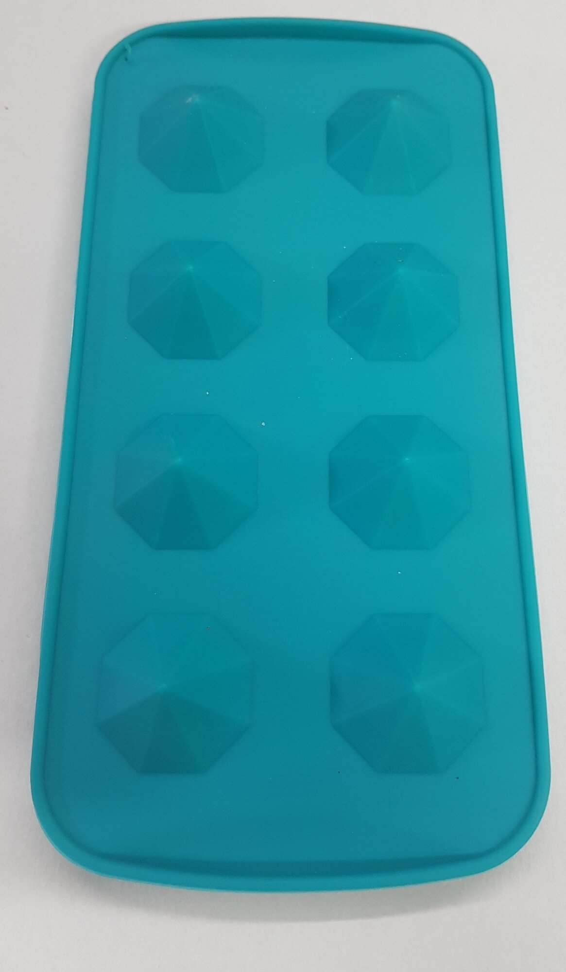 !09 Формочки для льда "Граненый треугольник" 8 ячеек силикон цвет микс