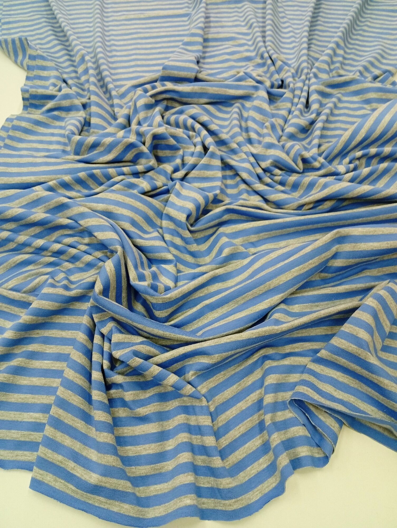 Трикотаж кулирка с лайкрой "Голубая полоска", ткань для шитья, длина 70 см, ширина 180 см