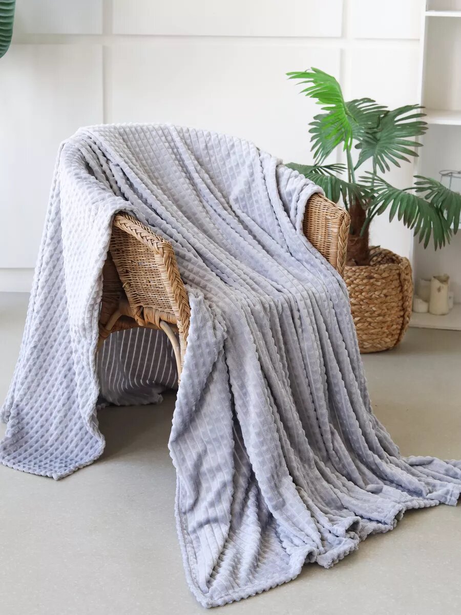 Плед 180х200 кубик плюшевый на диван и кровать