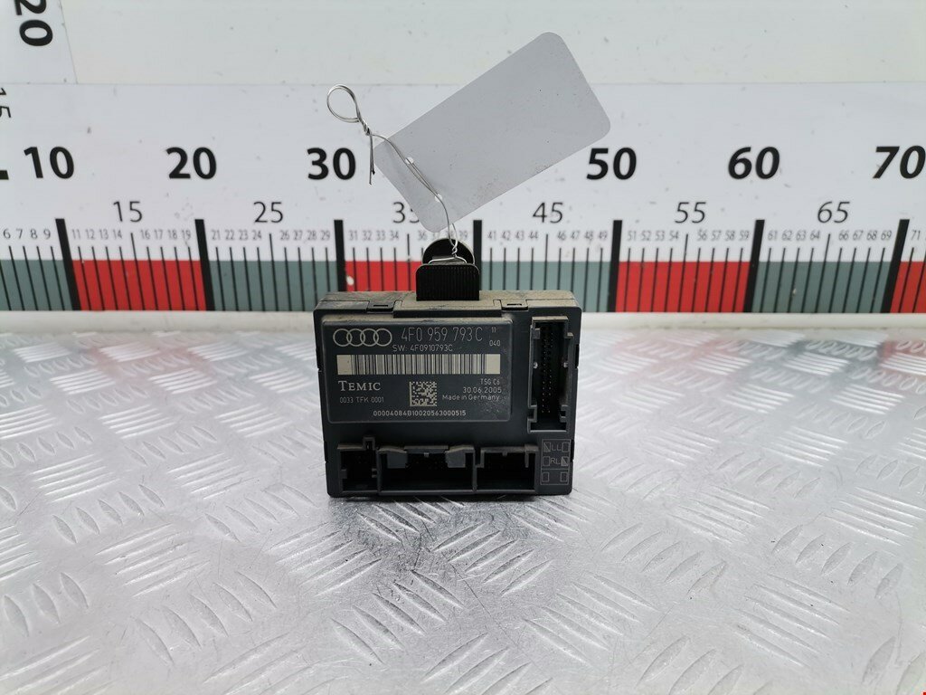 Блок управления двери Audi A6 C6 4F0959793B арт. 2049296