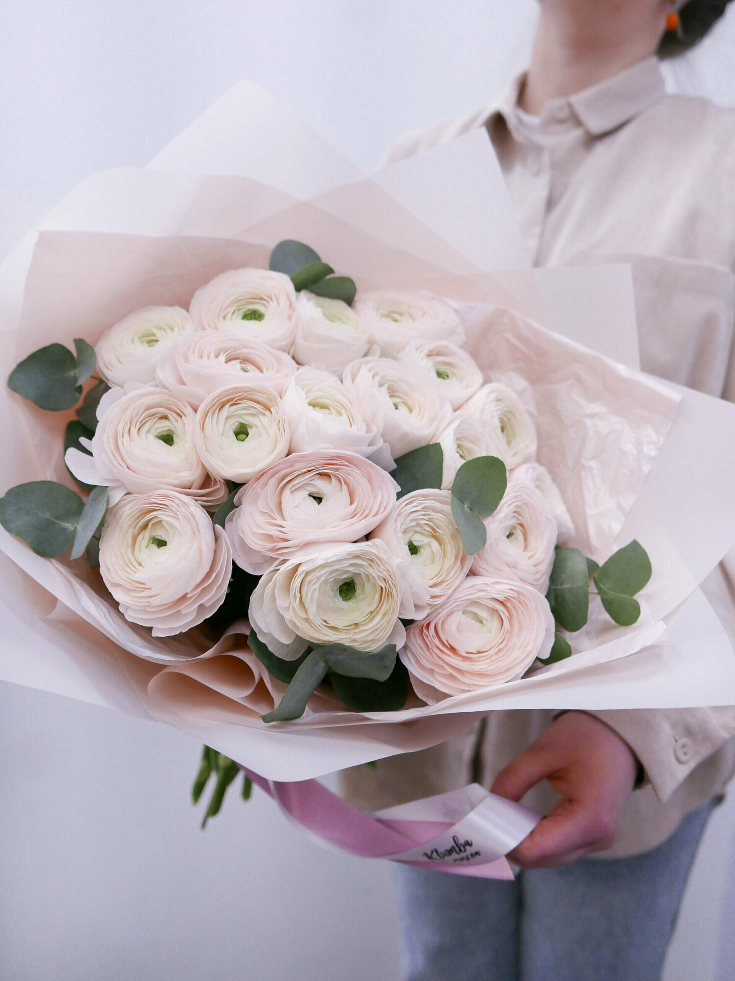 Букет из ранункулюсов ханой 19 шт.