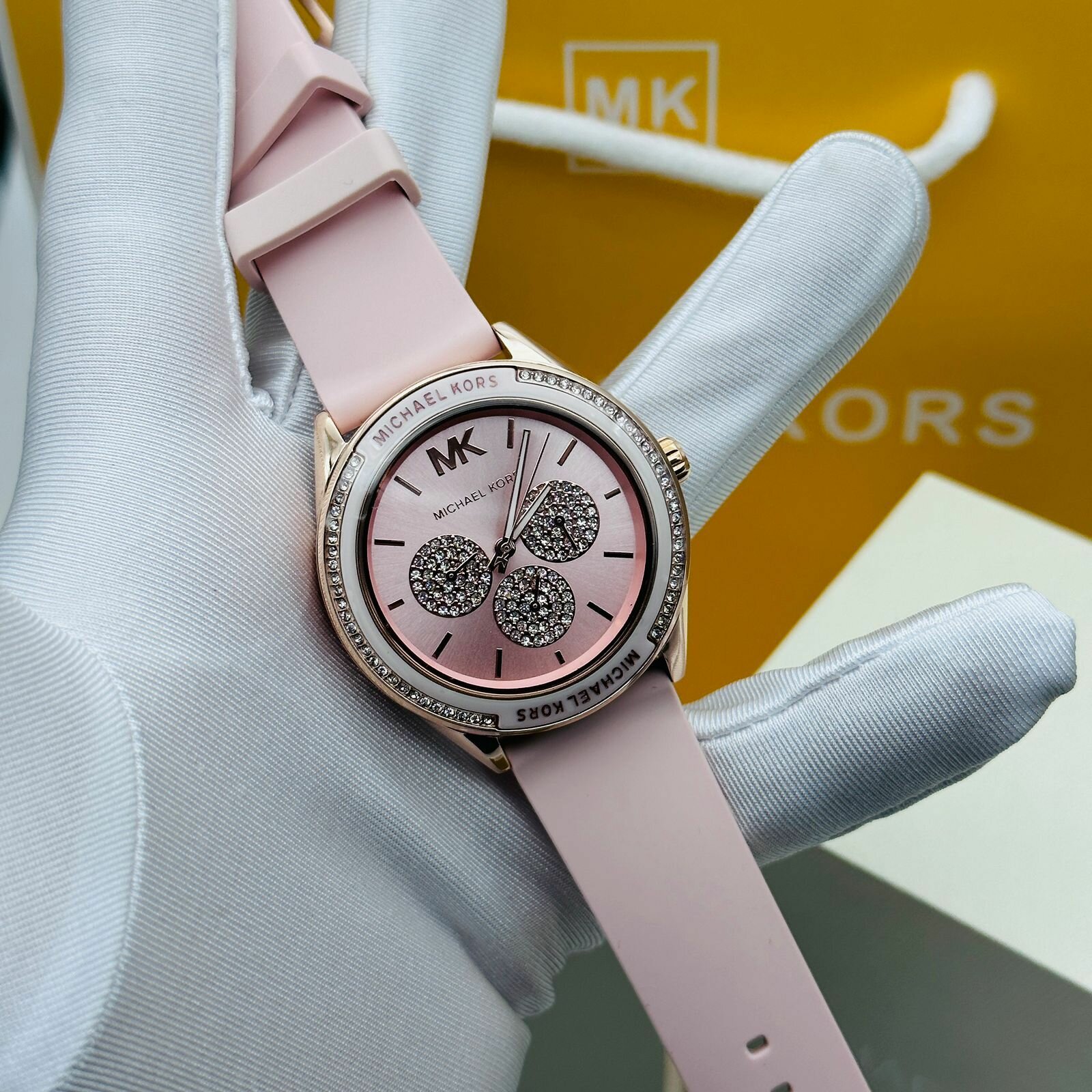 Наручные часы