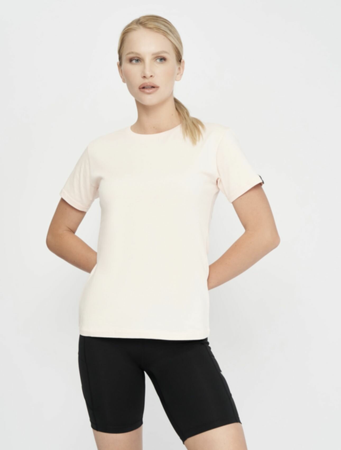 Футболка спортивная