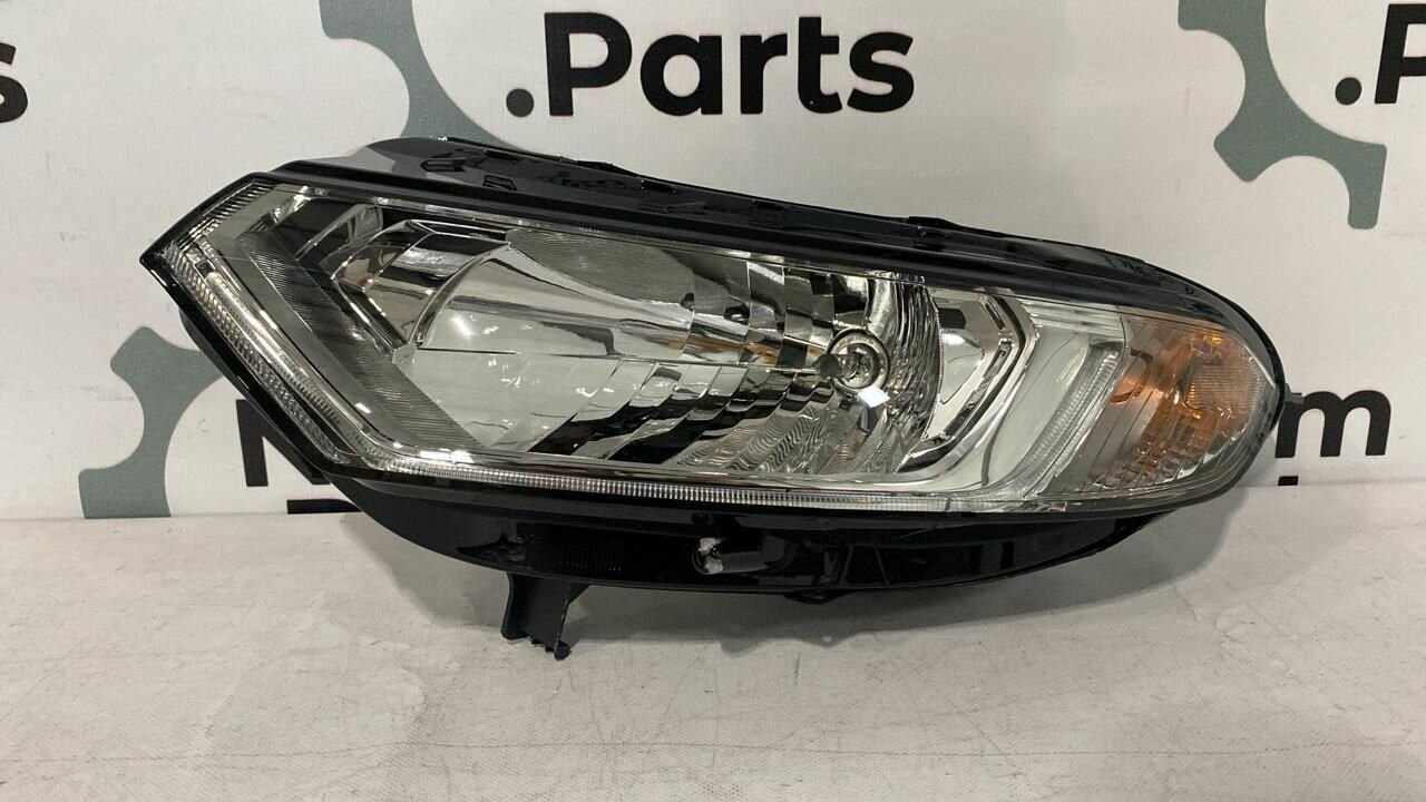 Фара левая Ford EcoSport 14-23