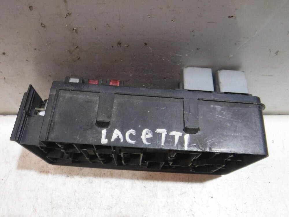 Блок предохранителей Chevrolet Lacetti 96451740