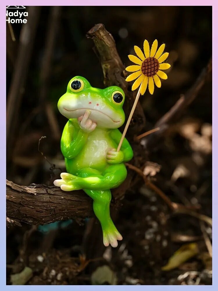 Фигурка садовая