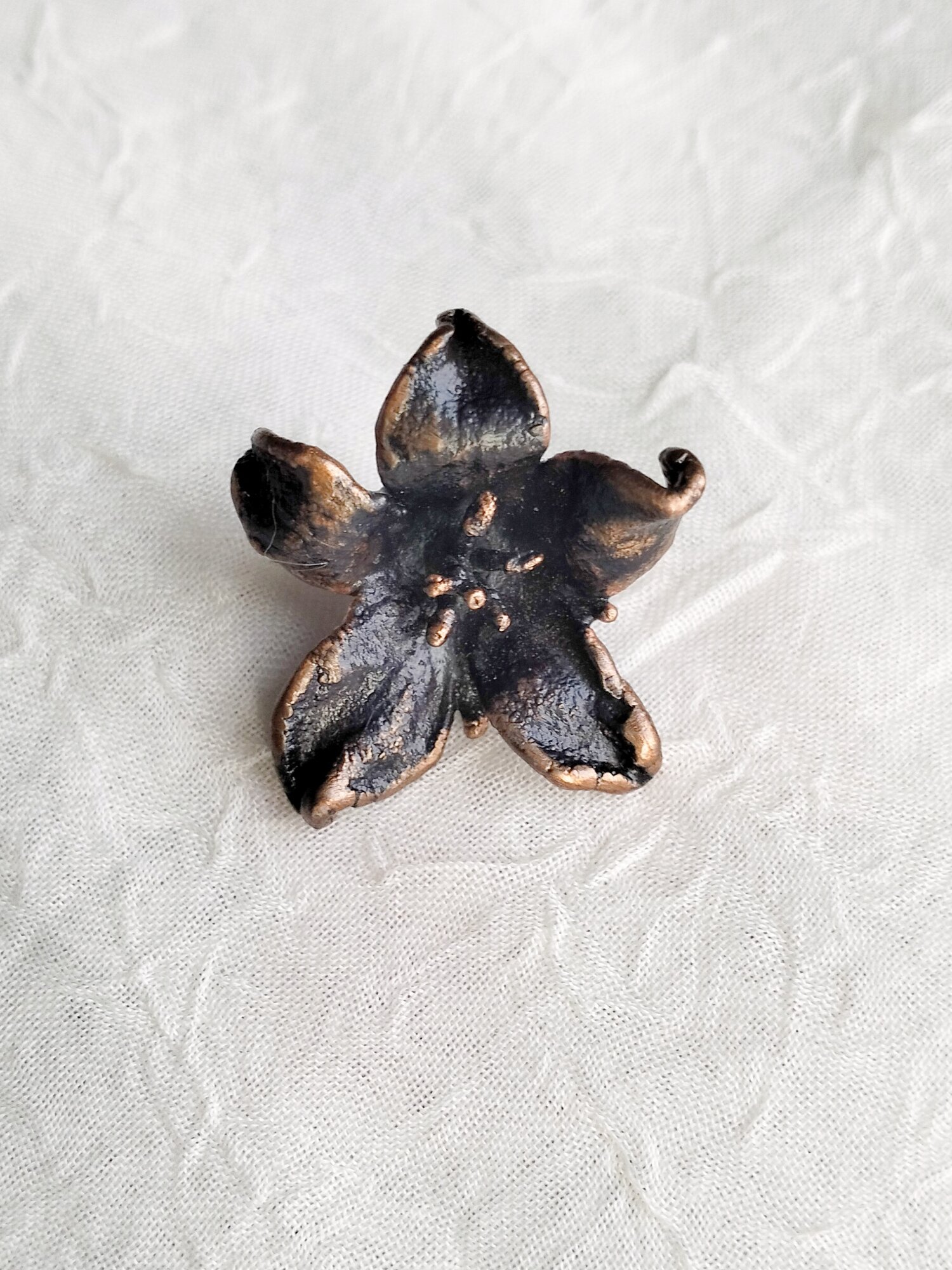 Брошь Медная мастерская GALATEA