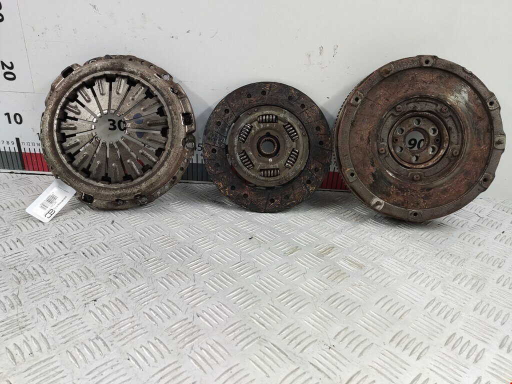 Маховик (демпфер сцепления) Ford Mondeo 4 1835037 арт. 967358