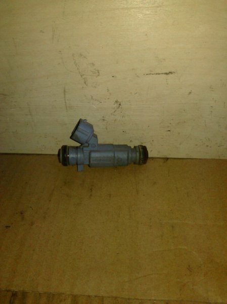 Б/У Форсунка топливная (246 / голубая) Hundai Solaris, 10-б/у, Хундай Солярис / Киа Рио Форсунка топливная Hyundai Solaris 20...