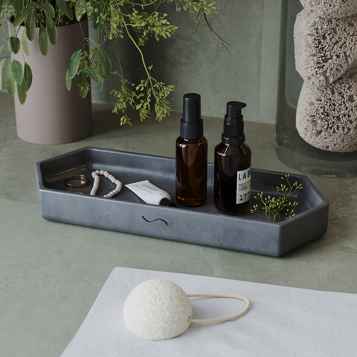 Декоративный поднос MUSKO HOME Sakura S, 29x11 см, бетон, графитовый глянцевый